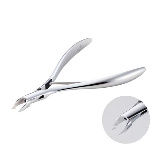 光キューティクルニッパー Tiara 3mmヒカリ史上最高にスムーズなグリップ感。緩やかなシルエットが描くエレガントな曲線美。贅沢に光り輝く逸品です。刃先:3mm全長:110mm