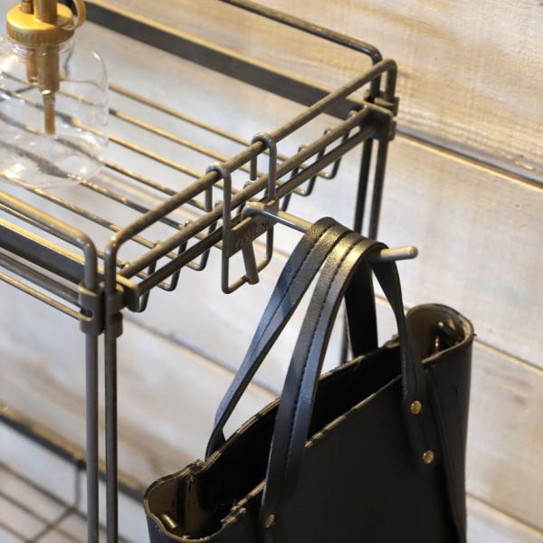 インダストリアルな雰囲気が魅力のワイヤーワークスシリーズ。より使いやすくカスタマイズできる専用のオプションパーツができました。組み合わせや使い方は無限大。細部にまでこだわった自分好みの収納を楽しむことができます。●商品仕様・サイズ　約W4....