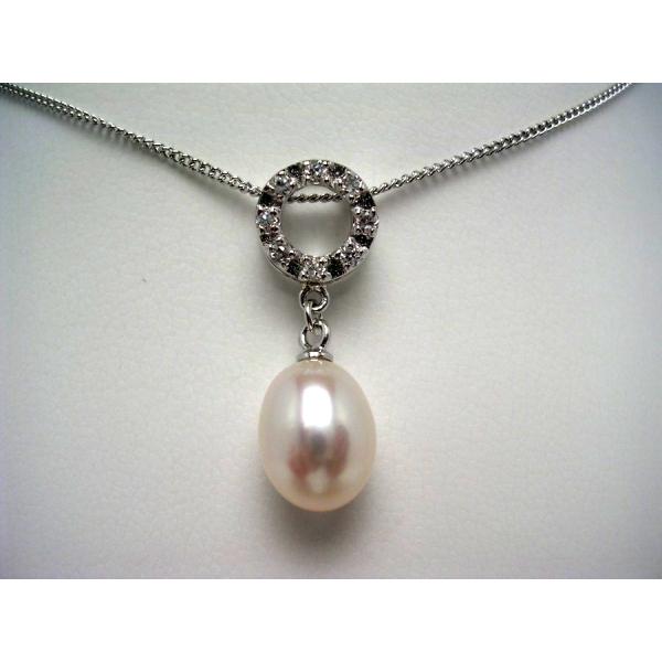 【発売日：2025年08月23日】イソワパール イソワ 磯和パール 磯和真珠 磯和 　大変美しい淡水真珠ペンダントトップです。ヘッドのデザインも素敵です。存在感があります。日常のお洒落にご愛用ください。強くお薦め致します。