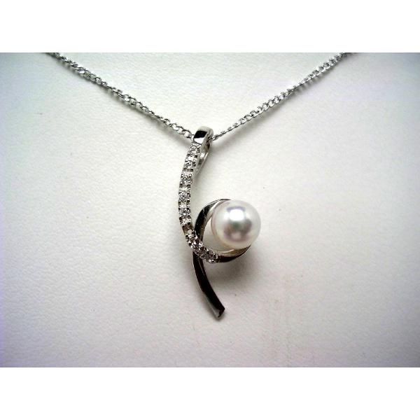 【発売日：2023年11月29日】イソワパール イソワ 磯和パール 磯和真珠 磯和 　大変美しく可愛いアコヤ真珠ペンダントです。華奢な鎖で繊細なイメージがあります。プレゼントにも最適です。強くお薦め致します。