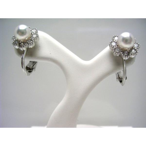 【発売日：2024年10月06日】イソワパール イソワ 磯和パール 磯和真珠 磯和 　大変美しいアコヤ真珠イヤリングです。可愛いキュービックジルコニアの花のデザインです。色目、テリ、艶も申し分ありません。強くお薦め致します。