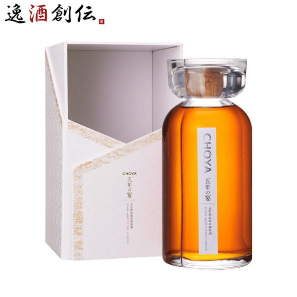 容量/入数：700ml×1本メーカー名：チョーヤ梅酒Alc度数 ： 18%都道府県 ： 和歌山県原材料 ： 梅（紀州産南高梅）・砂糖・酒精味わい ： 長期熟成特有の甘い香りを帯びた熟成香、程用甘さとともに感じるかすかな梅の種由来の苦み、後味...