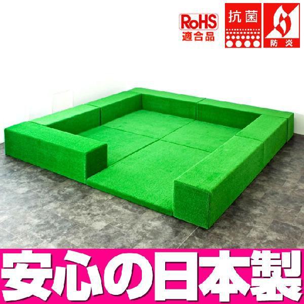 大人気のキッズコーナー、キッズルームに緑鮮やかな人工芝タイプが登場！柔らかな素材の人工芝にクッション性抜群のマットで安心。