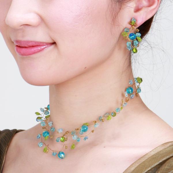 商品番号:FBMNE01【ネックレス＆イヤリング　レンタル】■ 品質：ビーズ/クリスタル■ サイズ（約）：ネックレス/38cm　　イヤリング/3．5cm※商品の色につきましては、お客様のご覧になられますパソコン機器及びモニタなどの違いにより...