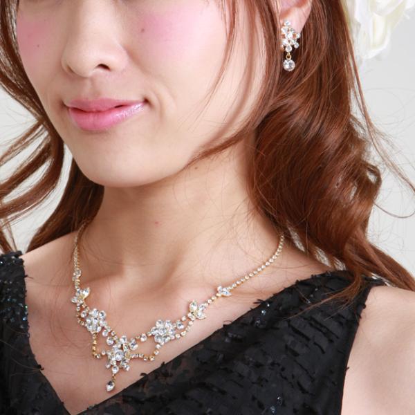 商品番号:FBMNE45【ネックレス＆イヤリング　レンタル】■ 品質：ゴールド■ サイズ（約）：ネックレス/40cm　アジャスター/7cm　イヤリング/2．5cm※商品の色につきましては、お客様のご覧になられますパソコン機器及びモニタなどの...