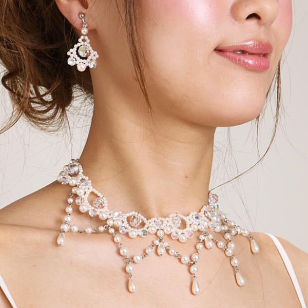 商品番号:FBMNE71【ネックレス＆イヤリング　レンタル】■ 品質：オフパール＆クリスタル■ サイズ（約）：ネックレス/29cm　アジャスター/4cm　イヤリング/3cm※商品の色につきましては、お客様のご覧になられますパソコン機器及びモ...