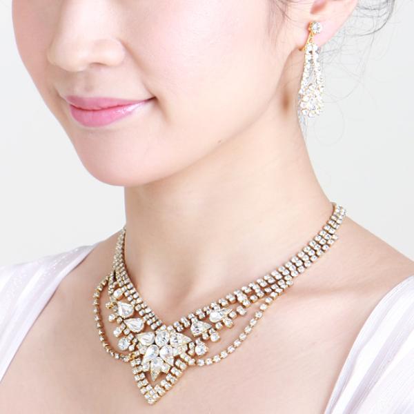 商品番号:FBMNE73【ネックレス＆イヤリング　レンタル】■ 品質：ゴールド■ サイズ（約）：ネックレス/42.5cm　アジャスター/5cm　イヤリング/5cm※商品の色につきましては、お客様のご覧になられますパソコン機器及びモニタなどの...