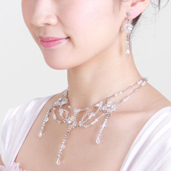 商品番号:FBMNE85【ネックレス＆イヤリング　レンタル】■ 品質：クリスタル■ サイズ（約）：ネックレス/40cm　アジャスター/4cm　イヤリング/6cm※商品の色につきましては、お客様のご覧になられますパソコン機器及びモニタなどの違...