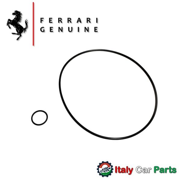 フェラーリ純正のOリングセットになります。フューエルポンプの脱着時、タンクからガソリンを抜く時に必要なドレインプラグ用のOリング２種類のセットです。こちら純正品ですがパッケージがございませんのでご了承ください。適合車種348F355Mond...