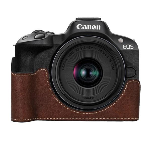 ●キャノンEOS R50専用高品質なPUレザーボディケースがいよいよ発売開始。R50とマッチングにより、カメラの美しさを引き立てることができる。●ケースを取り付けた状態で、磁石カバーを開き、バッテリー、SDスロットへアクセスできる。サイドオ...