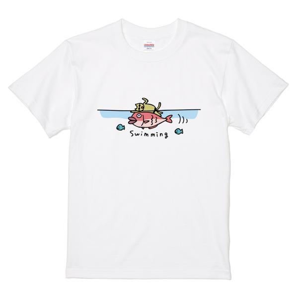 ■ イラストに関して猫の泳いでいる姿だけど、下には大きな魚。動きだけは泳いでいるっぽく。泳ぎを上達させたいですね。■ サイズ (着丈/身幅/袖丈)S　 … (65cm/49cm/19cm)M　 … (69cm/52cm/20cm)L　 … ...