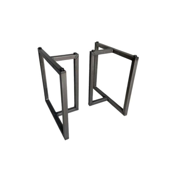 鉄脚 2本1セット サイズ：high W150×Ｄ150×Ｈ685mm    low W680×D700×H300mm素材：アイアン（黒皮鉄）仕上：ワックス仕上げ
