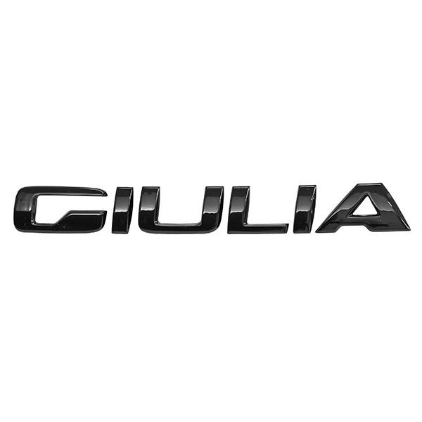 165mm(幅)×20mm(縦)裏両面テープタイプ2015年デビューのGIULIA(ジュリア)。新世代Alfaの牽引役としてAlfistaの注目を集めるモデルです。そのGIULIAのテールエンドを飾るロゴエンブレム、こちらは2018年本国で...