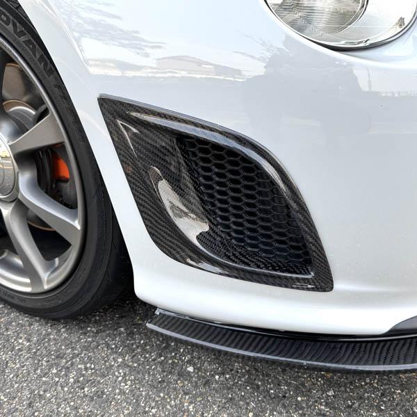 適合車種:FIAT/ABARTH 500(シリーズ3)装着:両面テープ※受注生産になりますので納品までに2週〜4週間ほどお時間を頂戴いたします。未塗装:19,800円ボディーカラー各種:31,900円カーボン+クリアコート:39,600円※...