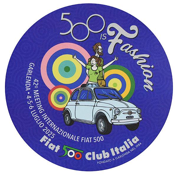 95mm(直径)とにかく旧500が大好きな人々が集う場所、それがFIAT 500 Club Italiaです。1984年にイタリアのリグーリア州サヴォーナのガルレンダという町で誕生しました。イタ雑では定番。500 Club Italiaのク...