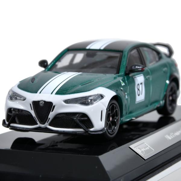 1/43 bburago製Giulia Quadrifoglioが登場した当時。それは誰もが驚愕するスペックでした。しかし2021年、それを越えるモデルが発表されます。GTA/GTAm。Alfa Romeoにとって特別な意味を持つこの文字。...
