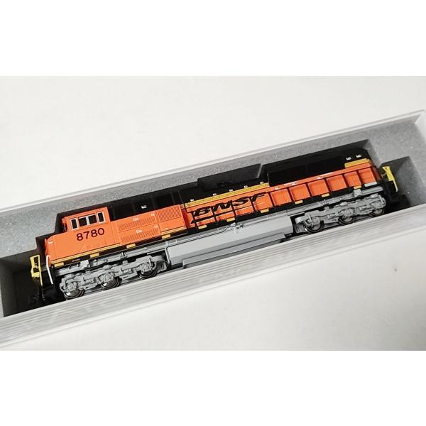 KATO 176-8526 EMD SD70ACe ノーズヘッドライト BNSF Swoosh #8780  カトー Nゲージ　外国車両