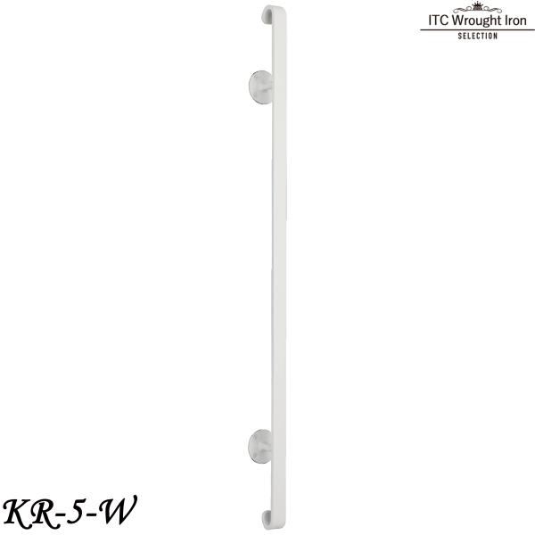 アイアン縦付け手すり 白 100cmずっと使える飽きのこないシンプルなデザインアイアンの味わい深い質感を際立たせる、ITCオリジナル加工「ウェーブ研磨」を施しておりますサイズ（mm）最大幅65mm×奥行61.5mm×高さ1000mm握り手部...