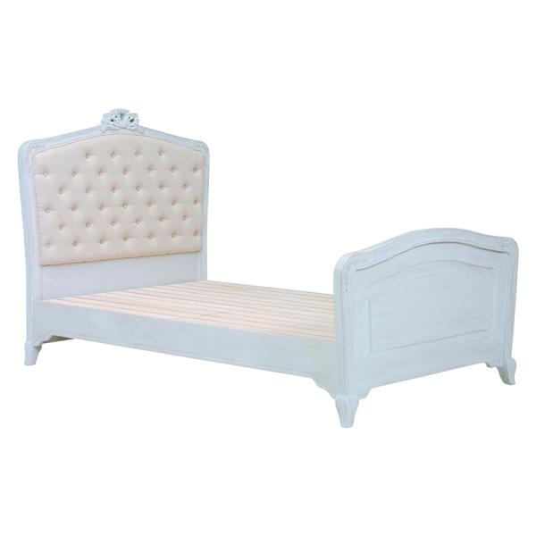 〇クラシックな上品さとモダンなテイストをあわせ持つアンティーク風ベッド。〇すのこ使用で通気性がよく湿気を逃します。シングルサイズ。■ 床面内寸:(約)幅100×長さ197cm■組立式■この商品は3個口でお届けします。■この商品は特定大型商品...