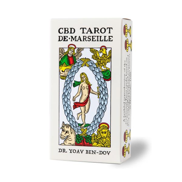 このマルセイユ・タロットはNicholas Converによって作られた伝統的なタロット「ニコラ・コンヴェル版（1760年）」をYoav Ben-Dov博士がアレンジを加えエレガントな姿に変えました。そのためこのカードの名称には、Conve...