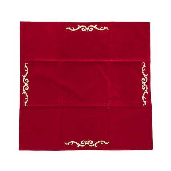 タロット占いにおいて必須のアイテム！タロットクロスはタロット占いにおいて必須のアイテム。テーブルに敷くだけで、いっきに占いスペースのできあがり！集中力を高め、占う者の感性を高みへと導きます。タロットカード専用のテーブルクロスは、カードを汚れ...