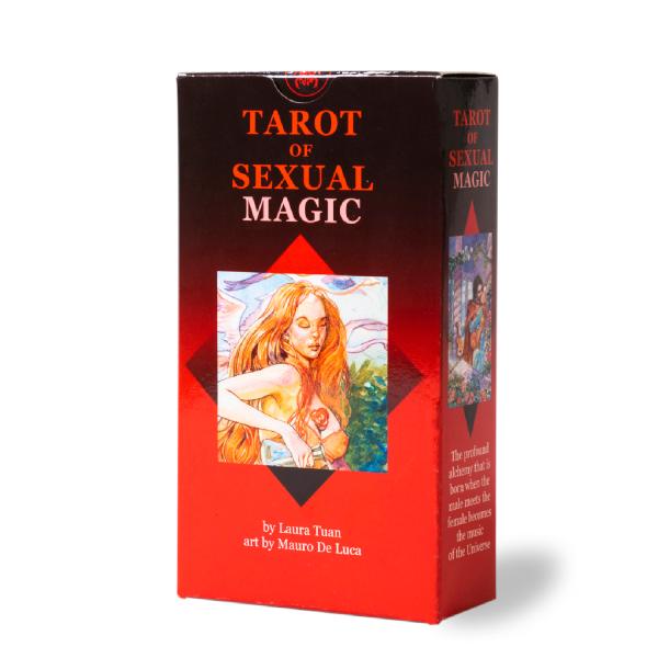 レッドが映えるエキゾチックなタロットカード情熱的な男女がエキゾチックに描かれています。メインカラーのレッドがイラストのタッチと絶妙にマッチしています。カードはライダー・ウェイト版に準じていますが、独自の解釈も含まれています。カード裏面は正位...