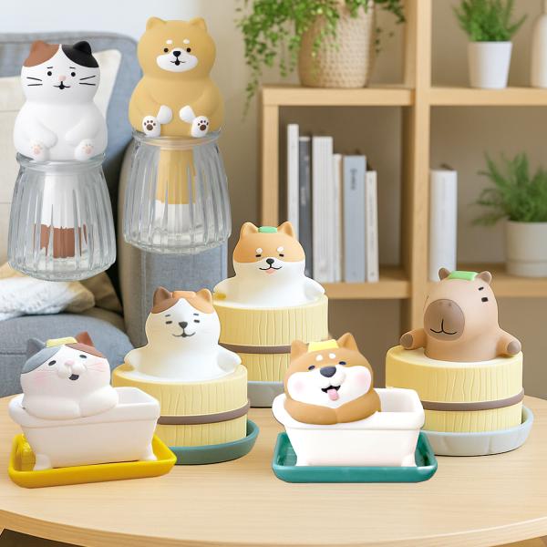 ●水を入れるだけで潤う！自然気化式加湿器！●じんわり染み込んだ水分が徐々に蒸発してベッドサイドやデスク周りを加湿。●お風呂にゆったりと浸かったアニマルたちに癒されます。●本体に水道水を約50〜100ml入れると、水が徐々に染み込んで加湿しま...