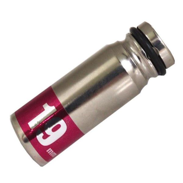 インパクトレンチ装着時の作業性UP！　思わぬピンの落下による紛失を軽減できます。Oリングの溝を2本(一部は溝無し)にしました。Ｏリングを下部の溝にずらして固定ができます。Ｏリングの反対側はずれずに穴を塞いでいるので抜け落ちない構造になっています。