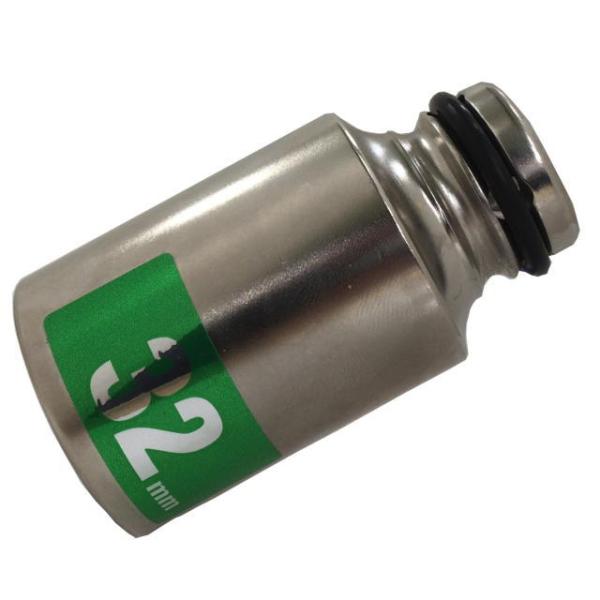 インパクトレンチ装着時の作業性UP！　思わぬピンの落下による紛失を軽減できます。Oリングの溝を2本(一部は溝無し)にしました。Ｏリングを下部の溝にずらして固定ができます。Ｏリングの反対側はずれずに穴を塞いでいるので抜け落ちない構造になっています。