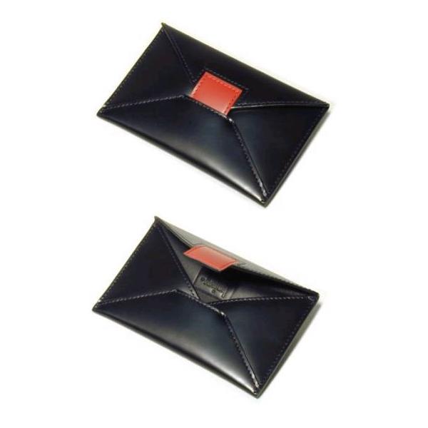 商品発送元：ビジネスバッグ メンズバックの【アーロン東京】バッグ・靴・小物、雑貨・小物、名刺入れ・ホルダー風呂敷包み式のカードケースですが、厚みをなくすため、左右の革は、縫い合わされています。 開くと、アーロンのロゴが刻印されています。標準...