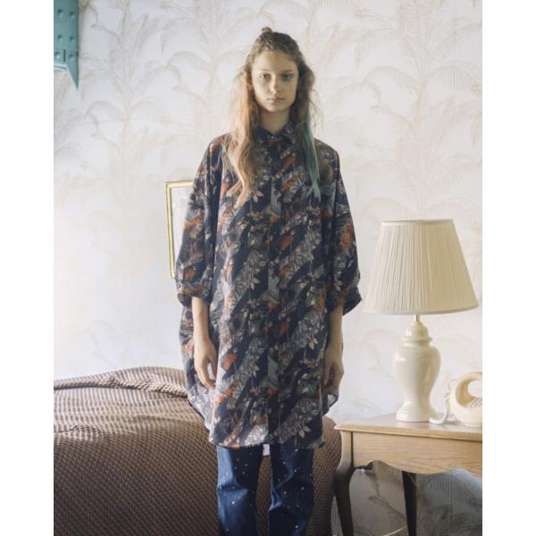 商品発送元：AMATERAファッション・ブランド、メンズ・紳士服BSD25SS-04 Arts &amp; Crafts Big Dress Shirt BLACK アーツ＆クラフツをイメージして再構築したオリジナルプリントの生地を使ったオ...