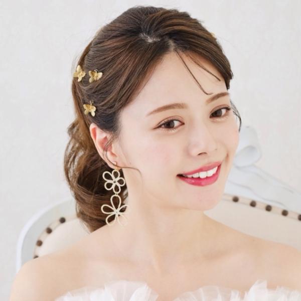 商品発送元：ANNAN WEDDINGバッグ・靴・小物WEDDING ACCESSORY今っぽさのあるお花ラインモチーフイヤリング/ピアス　ME250DESIGNシャイニーなお花のダブルモチーフウェディングイヤリング/ピアス。柔らかくてぬけ...
