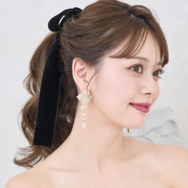 商品発送元：ANNAN WEDDINGバッグ・靴・小物WEDDING ACCESSORY            繊細なビジューのラインが上品なデザイン              イヤリング/ピアスAA02DESIGN繊細なビジューのラインが...