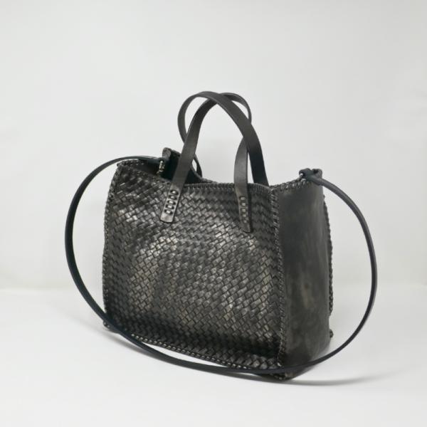 商品発送元：Artistsan online shopバッグ・靴・小物、バッグ、婦人用バッグ、ハンドバッグ30X26X14cm持ち手:31cmストラップ：8８cm（カバン口から）560g牛革内布：cotton100%春夏のイメージが強かった...