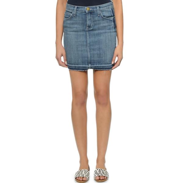 商品発送元：Blue Addictファッション・ブランド、カジュアル、レディースカジュアルウェア、ジーパン、美尻女性らしい印象のスキニーミニスカート。バランスの良いミニ丈と裾のデザインが印象的なスタイルです。柔らかくストレッチ性の高いデニム...