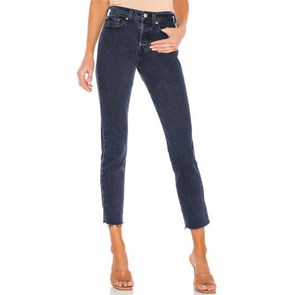 商品発送元：Blue Addictファッション・ブランド、カジュアル、レディースカジュアルウェア、ジーパン、美脚LEVI’Sを象徴するようなアイコン的スタイル、ハイライズボタンフライテーパード。脚のラインに沿うようなテーパードレッグとヒップ...