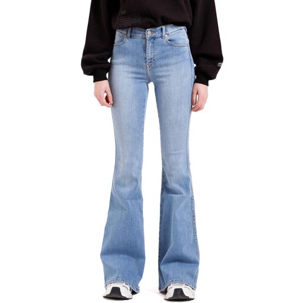 商品発送元：Blue Addictファッション・ブランド、カジュアル、レディースカジュアルウェア、ジーパン、ストレートメリハリのあるシルエットが印象的なスキニーフレアー。膝まではピッタリとした細身のシルエットで、そこから広がるフレアラインが...