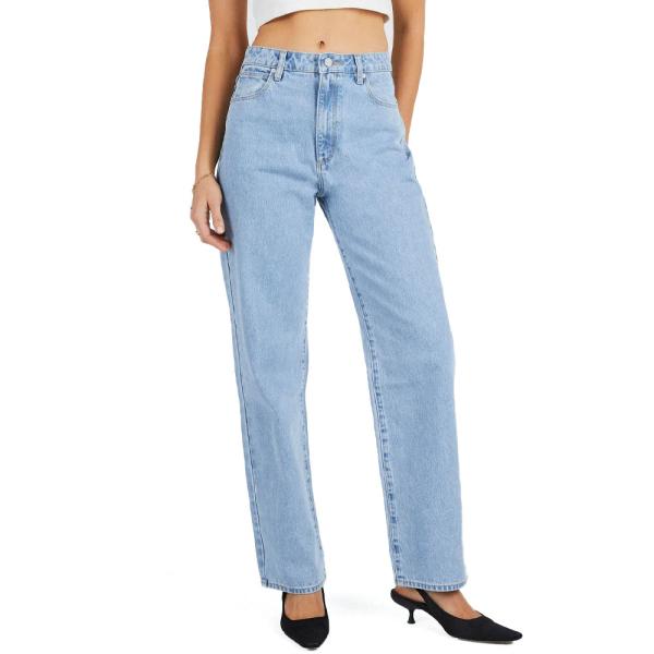商品発送元：Blue Addictファッション・ブランド、カジュアル、レディースカジュアルウェア、ジーパン、ストレート程よい太さとウルトラハイライズが特徴的なのリラックスフィットのストレートモデル。ジャストウエストでもやや落として穿いてもさ...