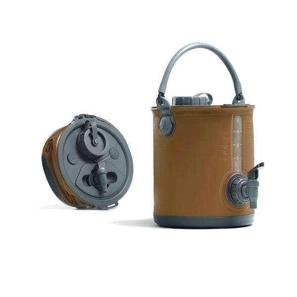 商品発送元：c＆diスポーツ・アウトドア・旅行ありそうでなかったコンパクトに折りたためるツイストコラ プシブルバケツ。付属の蛇ロアタッチメントでウォーターディ スペンサーとして使用出来ます。 強度を高めるための電子溶接継手 付属は BPA ...