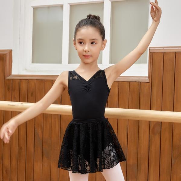 商品発送元：ファッション・ブランドJoli Jolie [ジュリジュリー]バレエレオタードStyle:SIK1828【デザイン・シルエット】●ストレッチレースを組み合わせたエレガントなデザイン。●スカートが付いてなくでもやっぱりかわいいデザ...