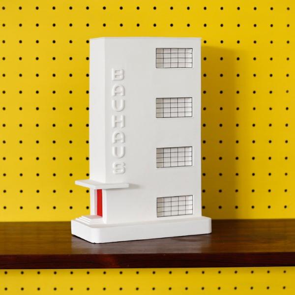 商品発送元：DUPON35その他ITEM INFO アイテム紹介CHISEL&amp;MOUSEは2011年にスタートした、建築好きの兄弟によるミニチュアモデルのメーカーです。「素晴らしい建築をリビングルームへ」をモットーに、実在する優れた...