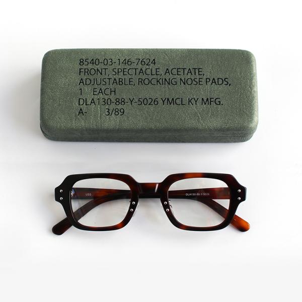 商品発送元：DUPON35バッグ・靴・小物、眼鏡・サングラスITEM INFO アイテム紹介アメリカ軍で支給されていた眼鏡を日本人に合わせてリサイズして復刻したモデル。アメリカ軍は、第一次世界大戦中に視力の低い兵士に眼鏡を提供を始め、201...