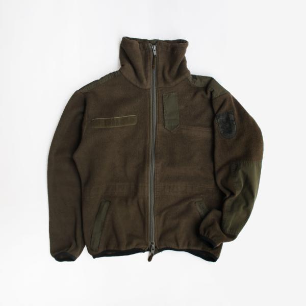 商品発送元：DUPON35ファッション・ブランドITEM INFO アイテム紹介USED オーストリア軍 アルパイン フリースジャケット。放出自体が中々ないため非常に希少なアイテムです。オーストリア軍独特の深いオリーブカラーがかっこよく、シ...