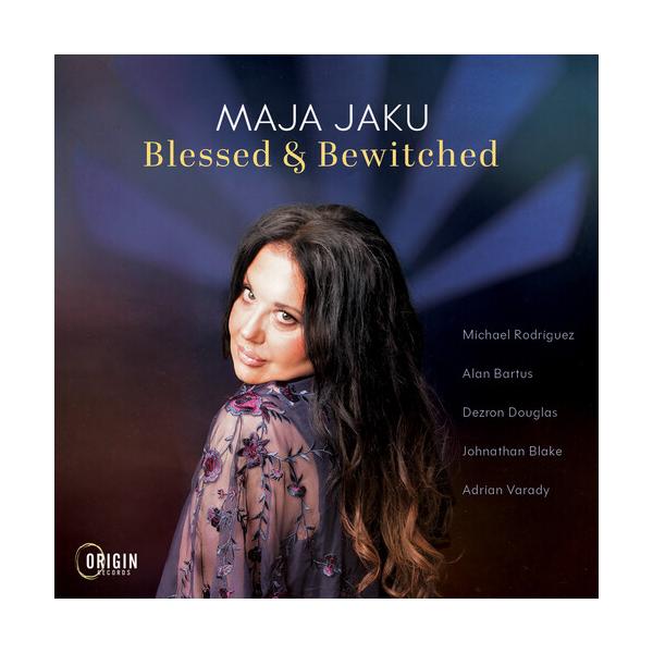 商品発送元：Clara MusicCD・DVD・楽器ウィーン出身のボーカリスト、マヤ・ヤクの芸術的精神を深く反映した作品。トランペット奏者の父親のもとジャズの音色に浸って育ち、後にグラーツ音楽院でマーク・マーフィー、シーラ・ジョーダン、アン...