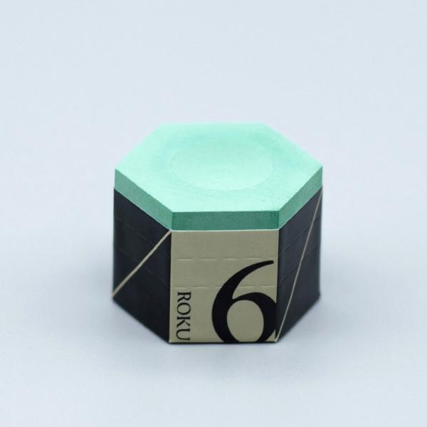 商品発送元：ビリヤード 通販 キューショップジャパンスポーツ・アウトドア・旅行<メーカーコメント＞最高のパフォーマンスを実現するため、プレーヤーと手球の接点にフォーカスし、タップの開発を進めていく中で、そのタップと手球の間に存在するも...