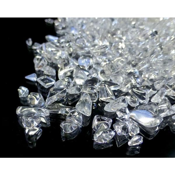 商品発送元：ホワイトセージ 浄化スプレーのルカス LUCAS　本店おもちゃ・ホビー・ゲーム、占い・開運・風水・パワーストーン、石・天然石・パワーストーン透明度の高い最高級品質の天然水晶のさざれです。約2〜8mmの小さいサイズのさざれになりま...