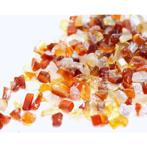 商品発送元：ホワイトセージ 浄化スプレーのルカス LUCAS　本店おもちゃ・ホビー・ゲーム、占い・開運・風水・パワーストーン、石・天然石・パワーストーンカーネリアンのさざれチップです。小粒ですが、カーネリアンらしい色合いの高品質のさざれです...