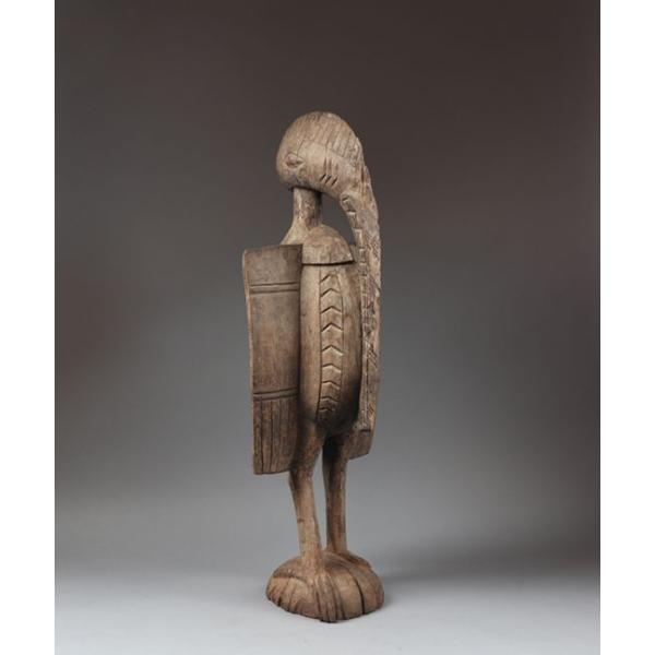 商品発送元：KANKAN ONLINE SHOPファッション・ブランドこの鳥の彫像はセヌフォの少年が秘密結社ポロへの加入儀礼の中の最後のトレーニングの場面に登場する重要な鳥です。嘴の大きいサイチョウがモデルと考えられ、神聖な森に安置されまし...