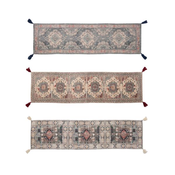 商品発送元：KANKAN ONLINE SHOPファッション・ブランドオリエンタルなラグの柄をプリントしたテーブルランナー。柄が活きるよう甘めに織った厚手の平織生地を使用しています。風合いのある素材感をお楽しみください。 原産地インド素材綿...