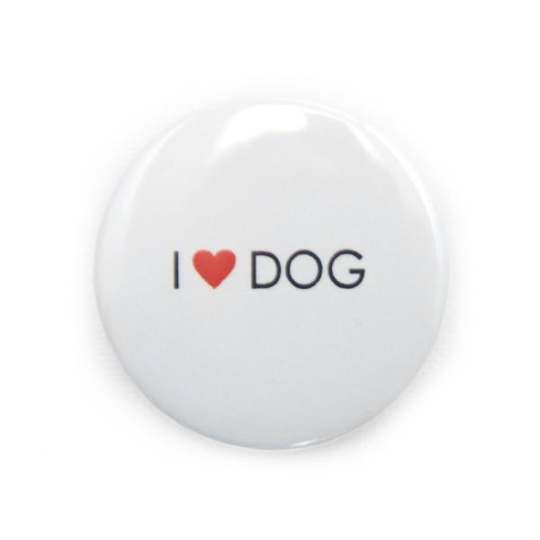 商品発送元：I love itサイズ：直径32mm 重さ：3gバッグ・靴・小物、雑貨・小物缶バッジ　アイラブシリーズ　I love dogサイズ：直径32mm重さ：3g